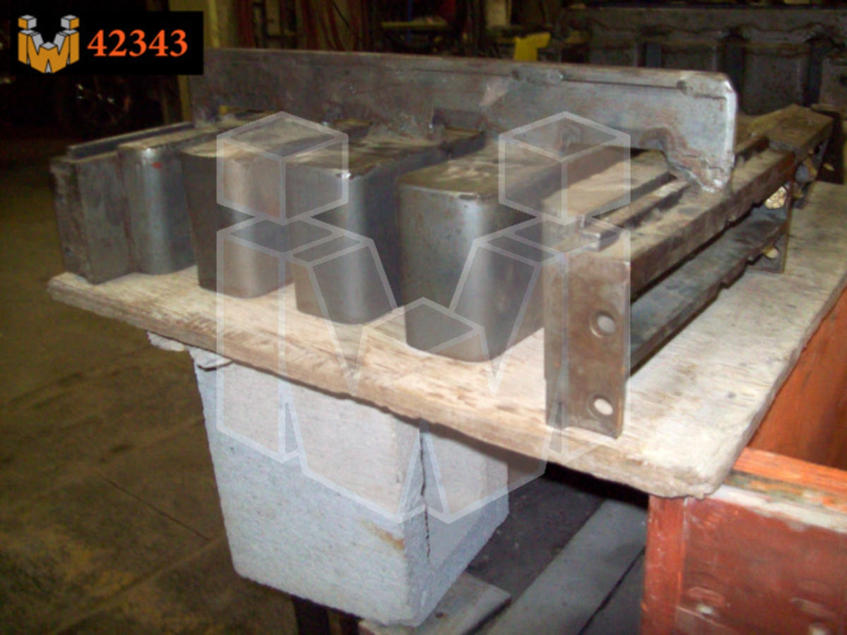 Columbia 22 Mold Boxes