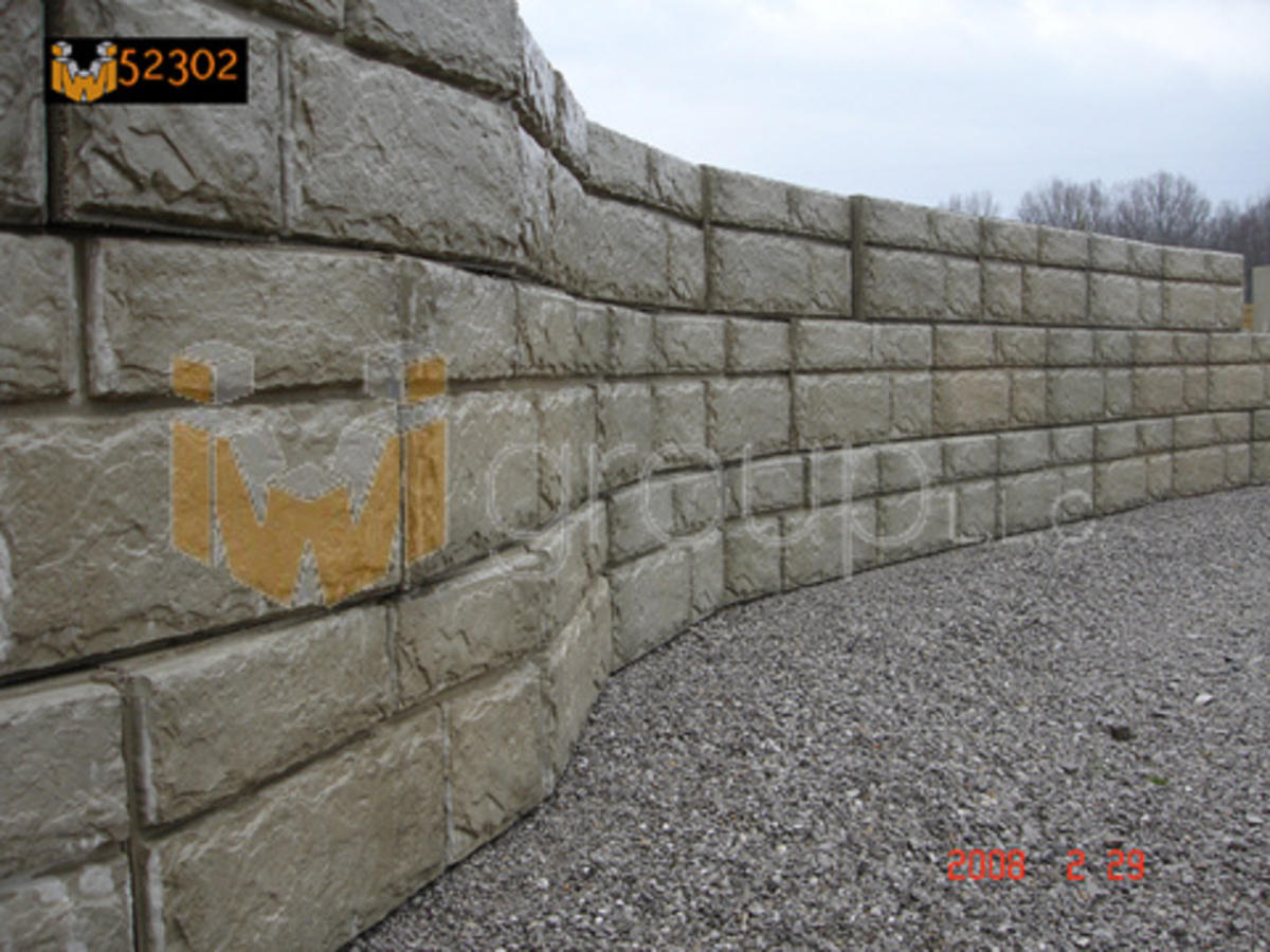 Large Retaining Wall Molds Building The Future: How Steel Molds Are