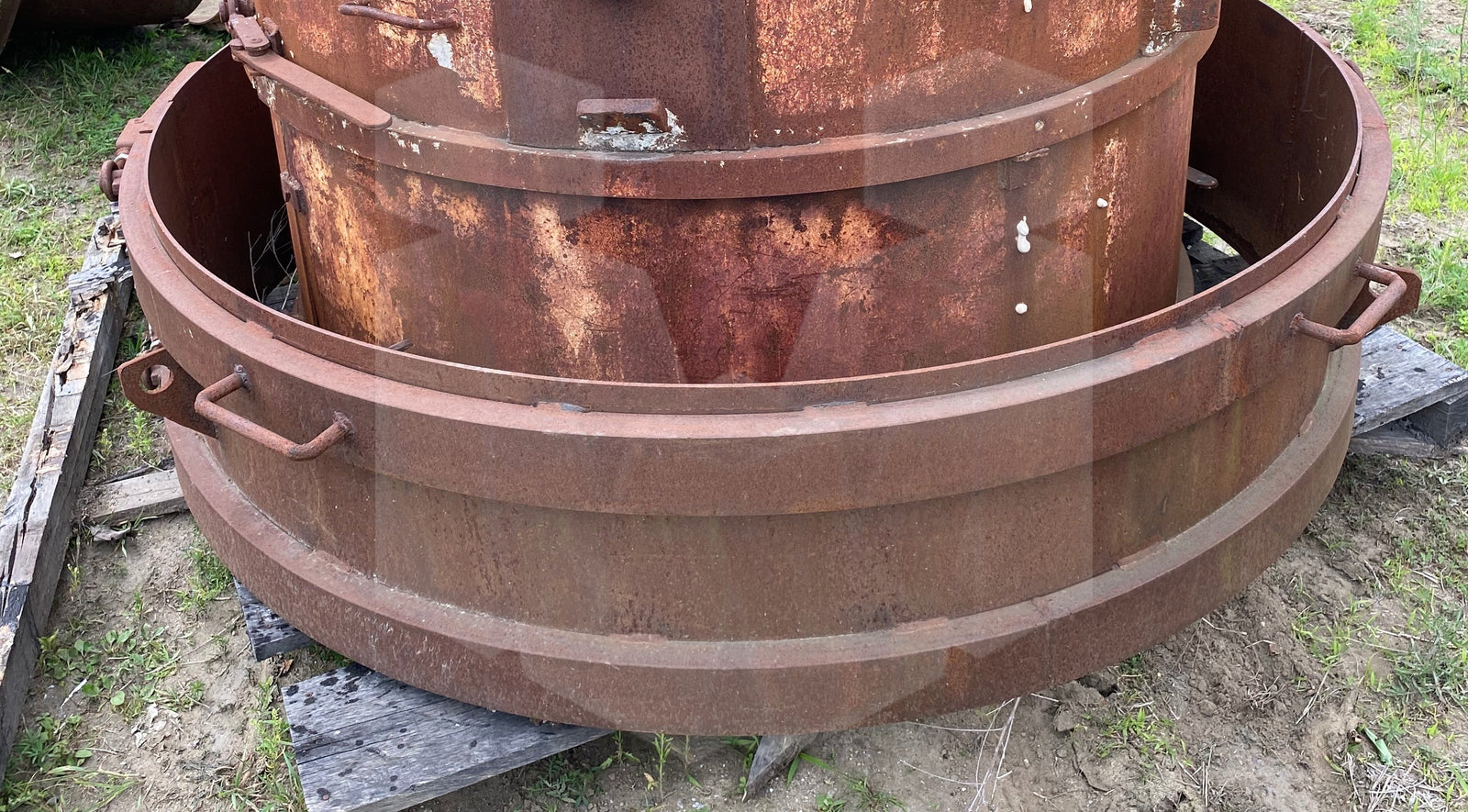 Precast Molds: Manhole