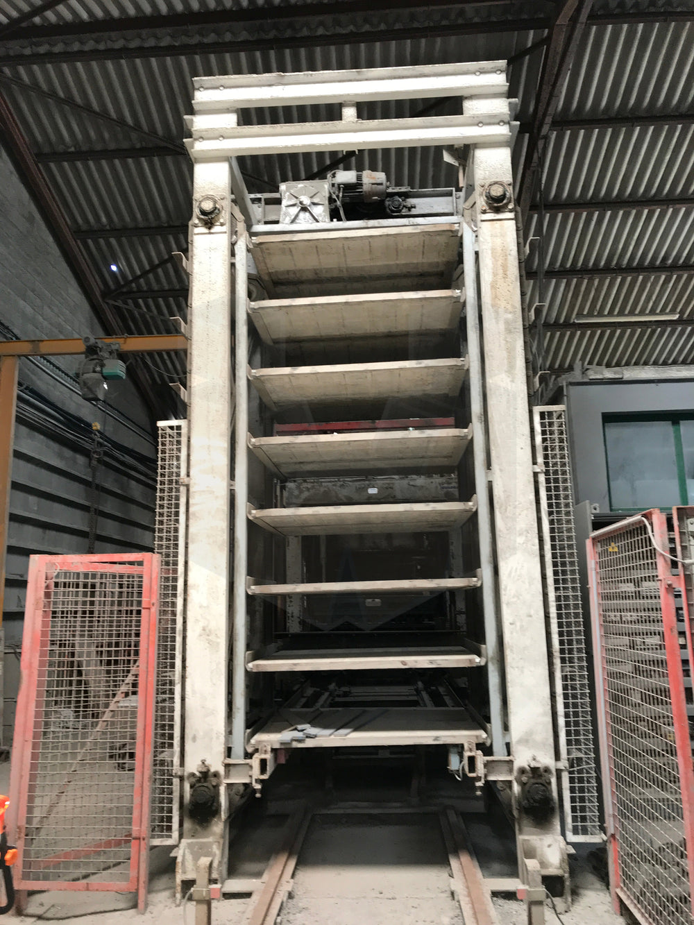 Quadra 5 block machine