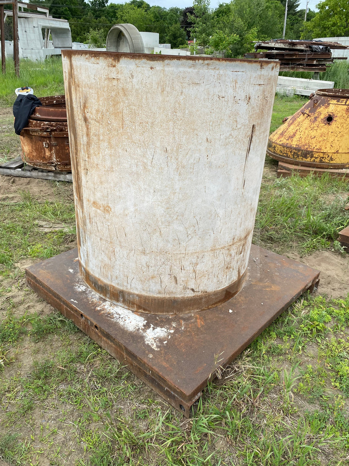 Precast Molds: Manhole